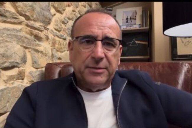 Patrimonio Carlo Conti: quanto guadagna il conduttore Rai con Sanremo 2025